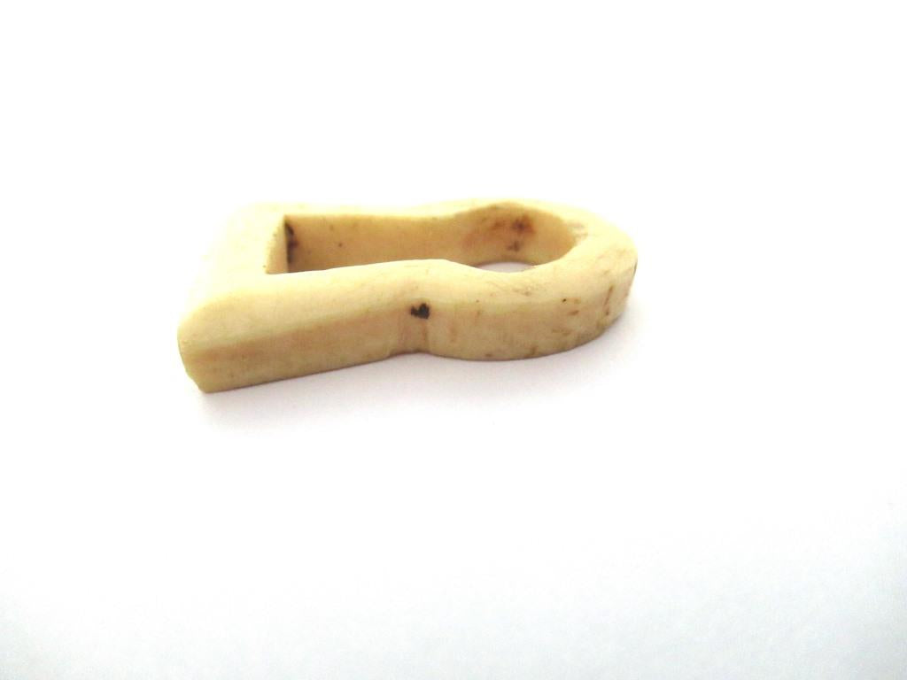 Antique Bone Keyhole cover, bone escutcheon, key hole frame – UpperDutch