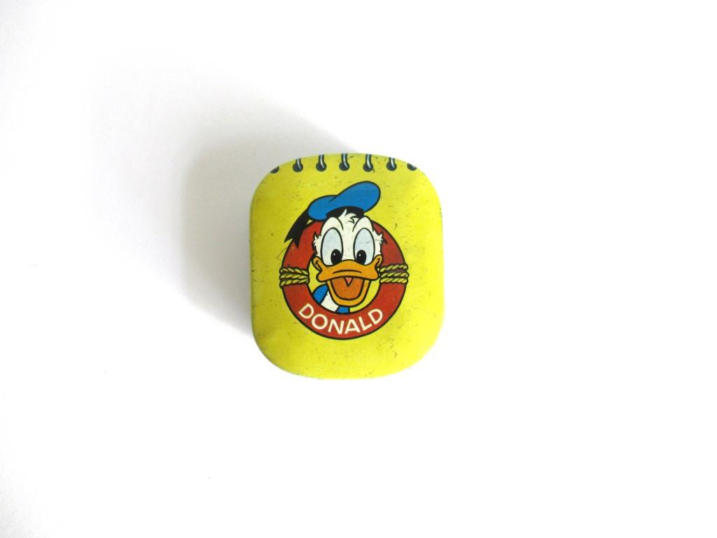 Donald Duck Small Collectible tin, Walt Disney – UpperDutch
