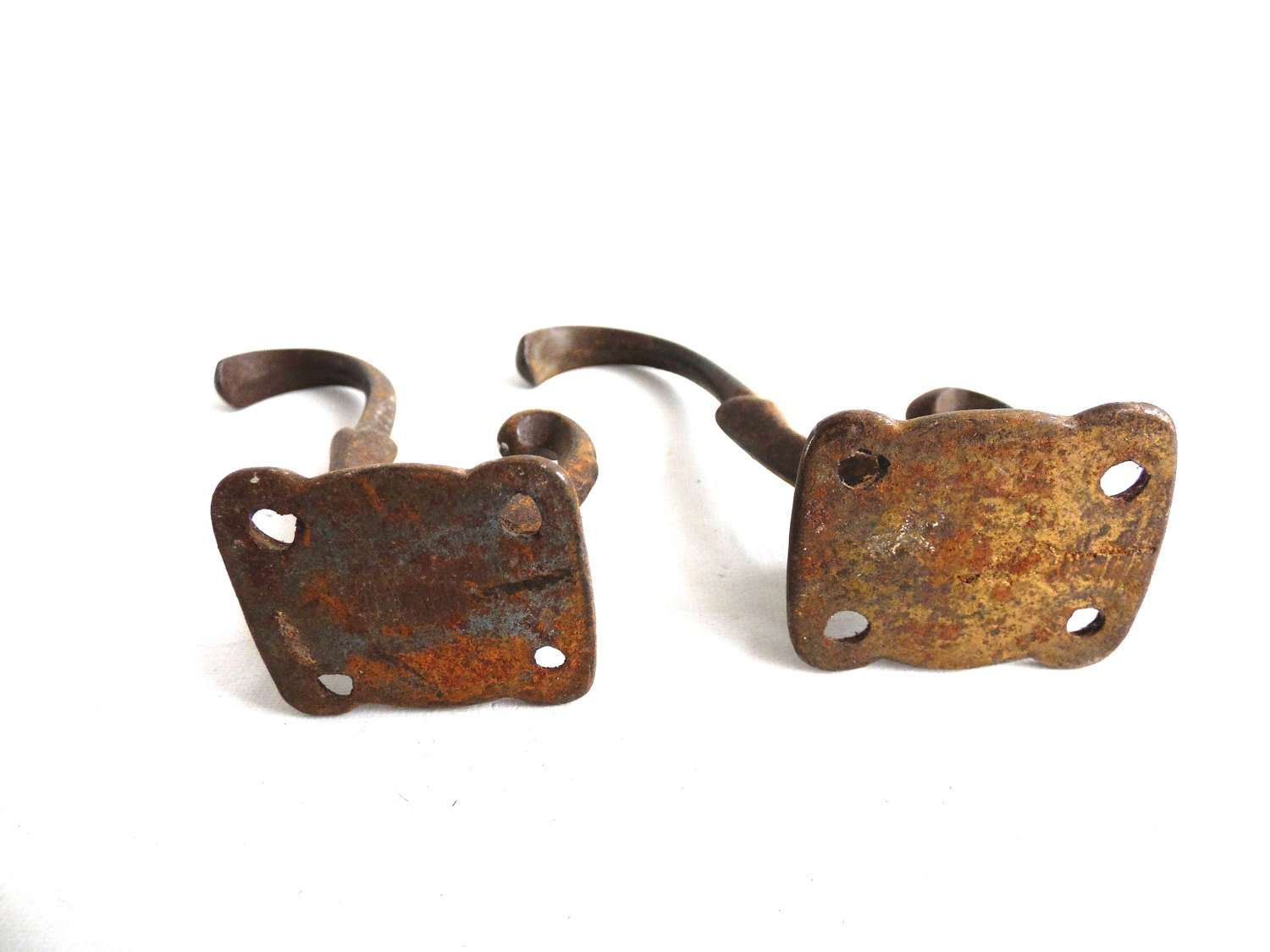 1 (ONE) Rusty Wall hook, Coat hook, metal vintage Coat Hook. – UpperDutch