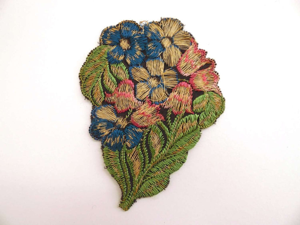 1930s Flower applique, Vintage embroidered applique. Vintage floral pa ...