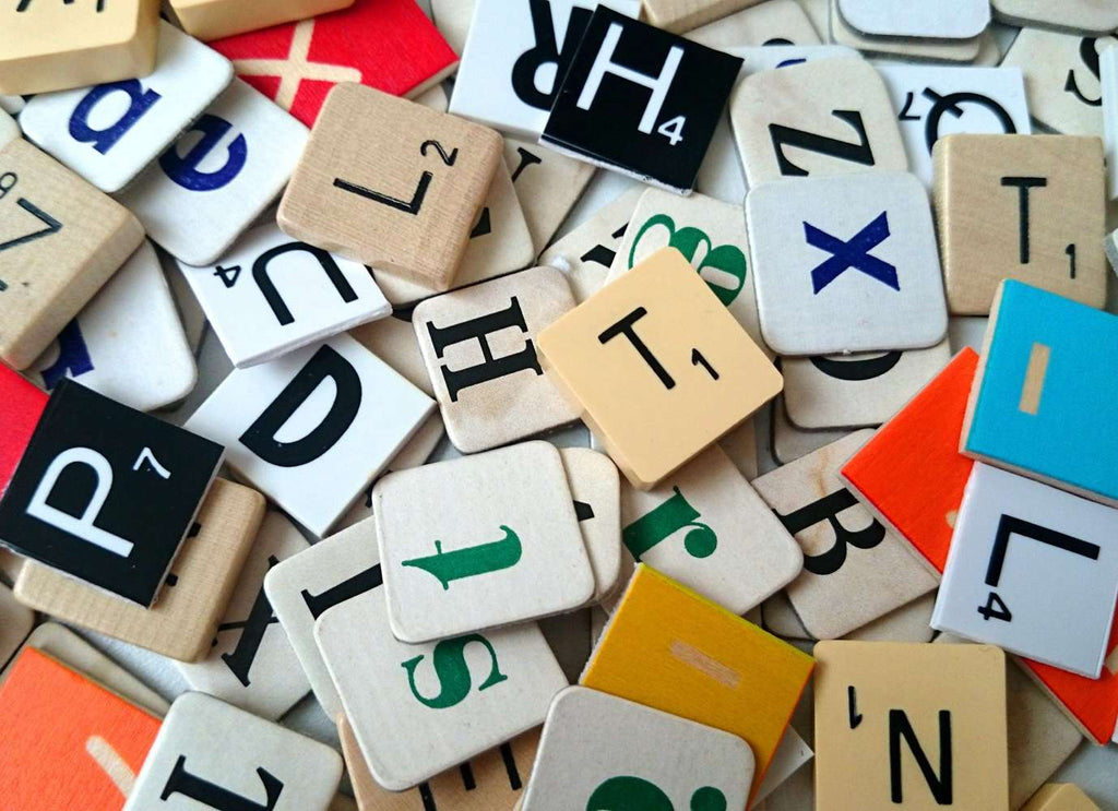 300+ pcs mixed letter tiles, lot letter mix, game pieces. Assortment s ...