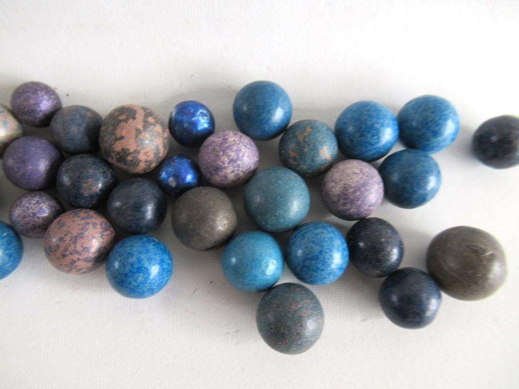 Set of 30 Antique Clay Marbles. – UpperDutch