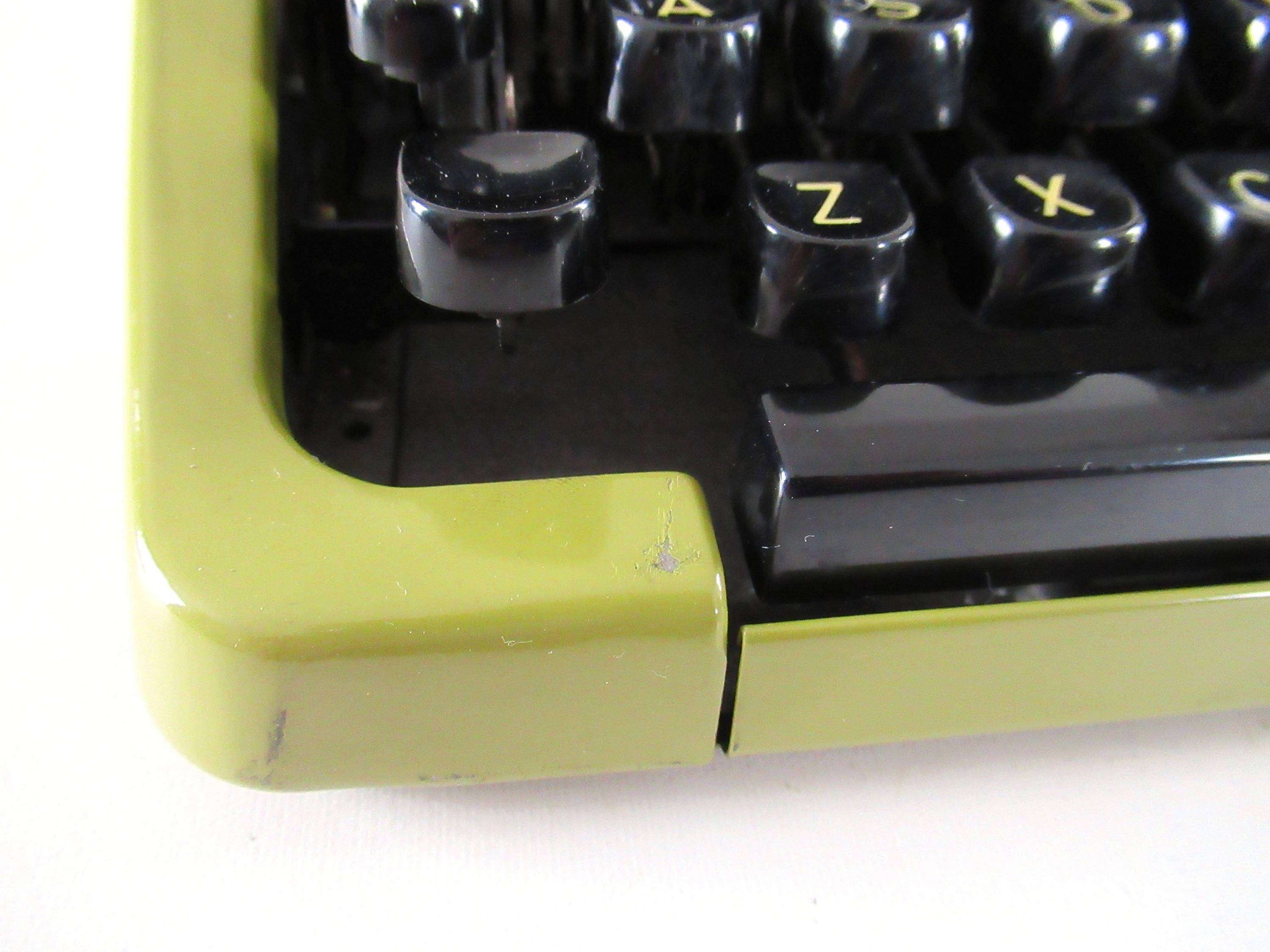 Brother Deluxe 220 working typewriter. Green metal body, two tone ink ...