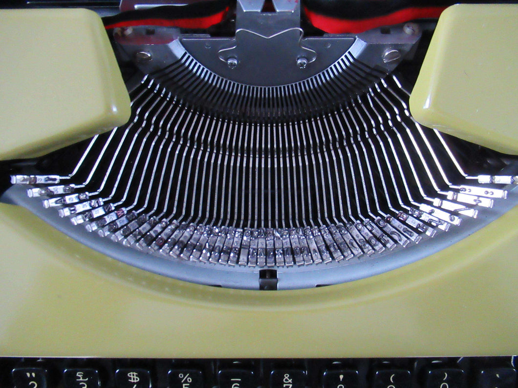 Brother Deluxe 220 working typewriter. Green metal body, two tone ink ...